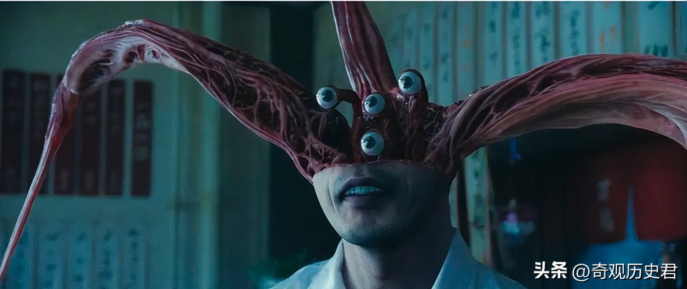 In "Parasite", what enlightenment does the struggle between humans and ...