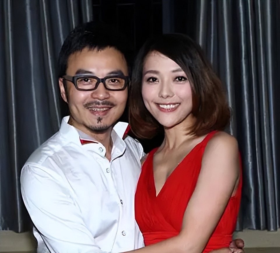 Yang Lele: After being abandoned by her first love, she turned around and married Wang Han ...