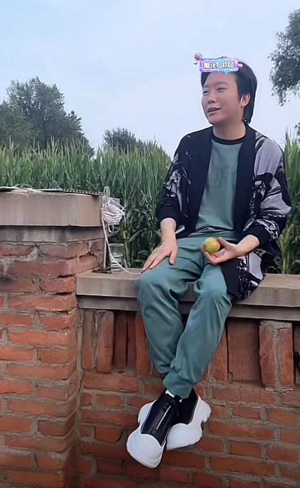 44-year-old Li Yugang returned to live in the Northeast countryside ...