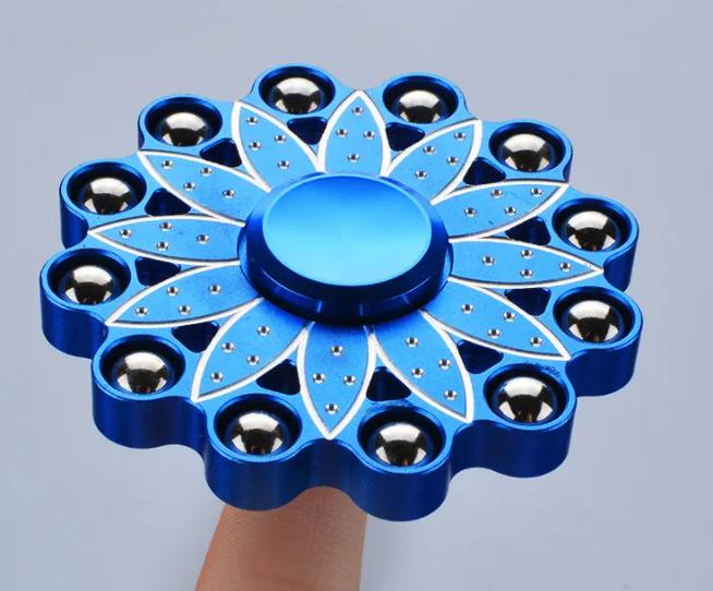 [Left-handed handmade] Use steel to make a spinning top that can spin ...