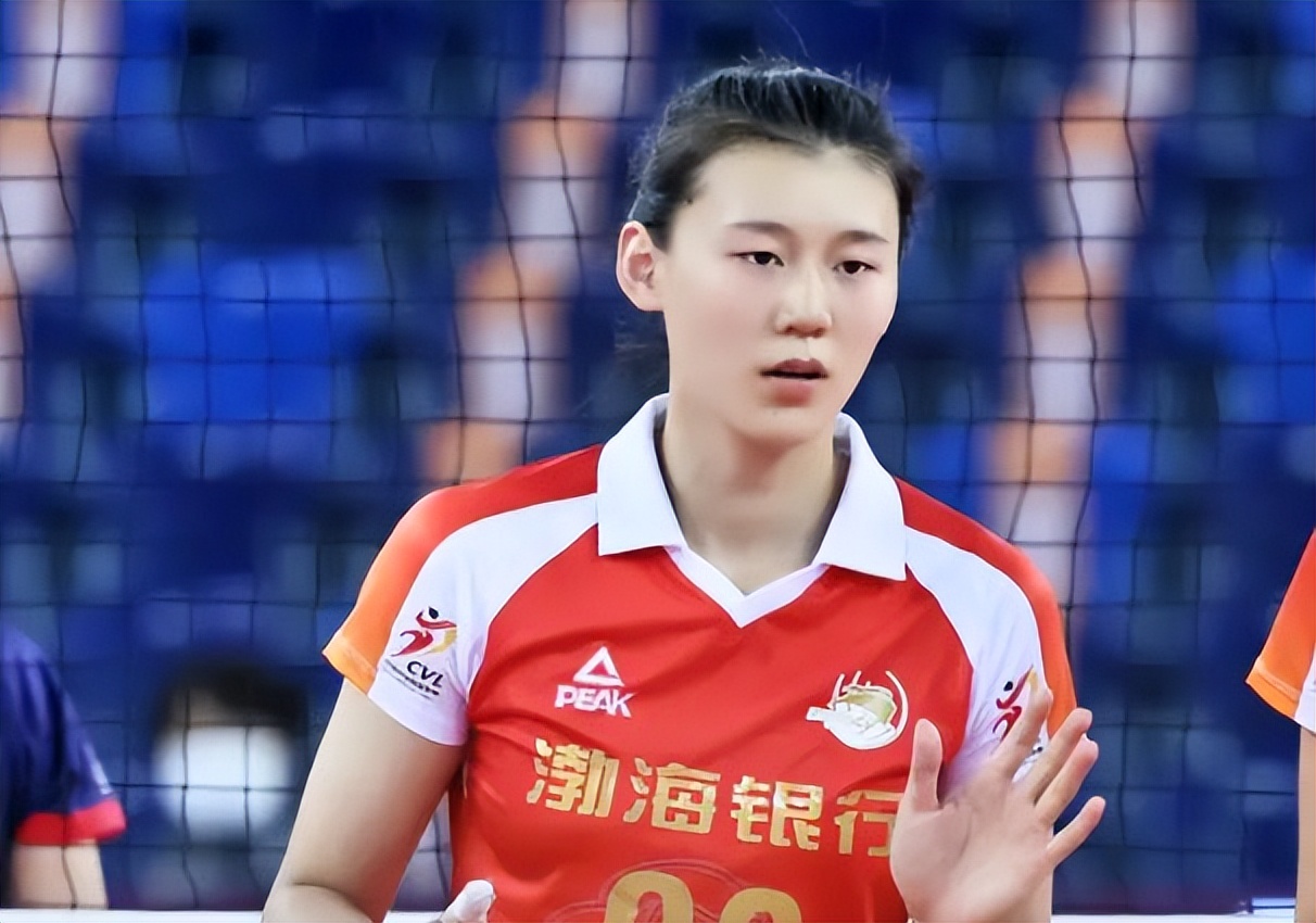 Wang Yizhu's new dynamic makes friends laugh!World Championship debut 3 of 10 deductions ...