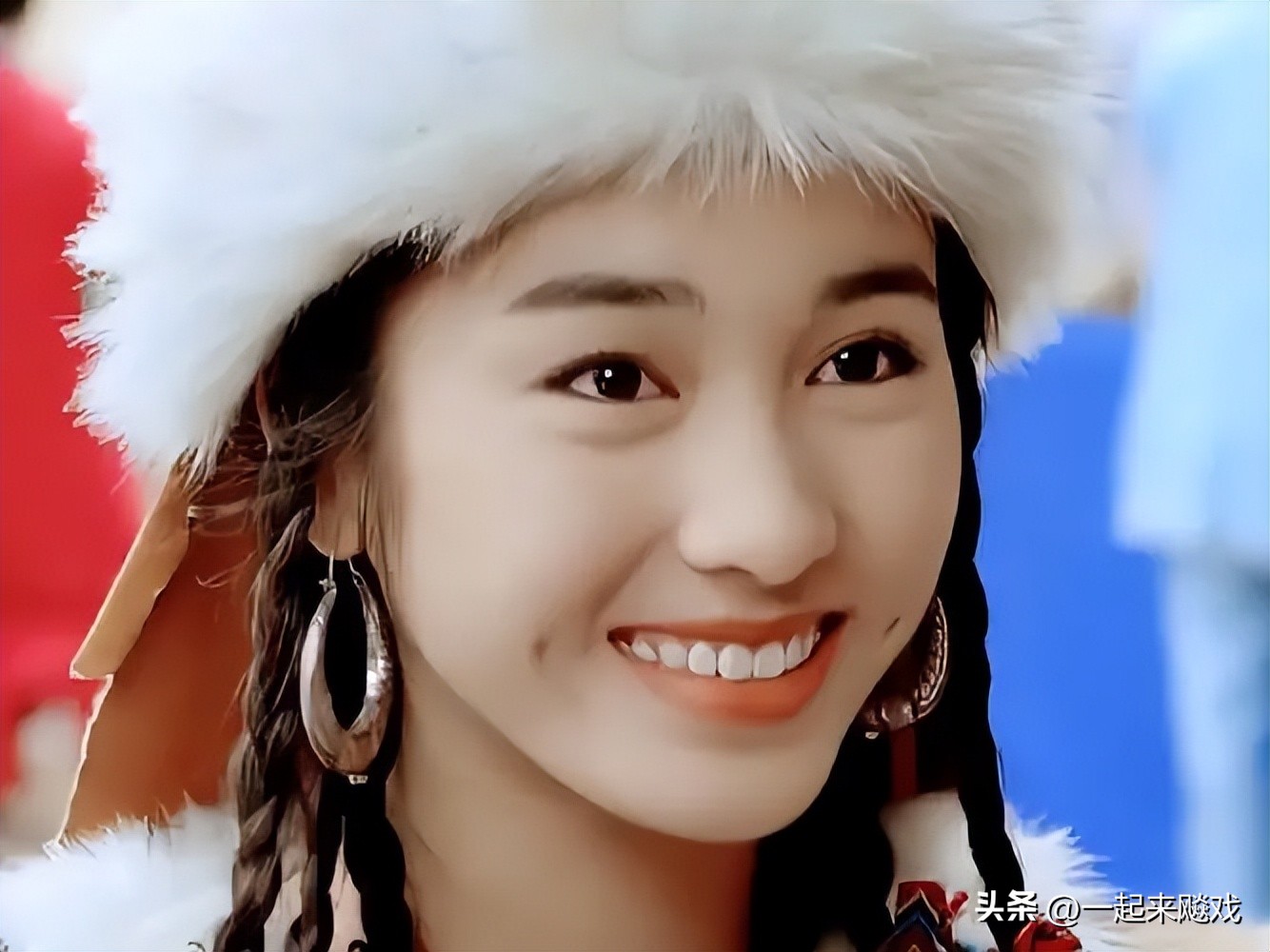 Gigi Lai: Pear dimple with a slight smile, amazes the beauty of time ...