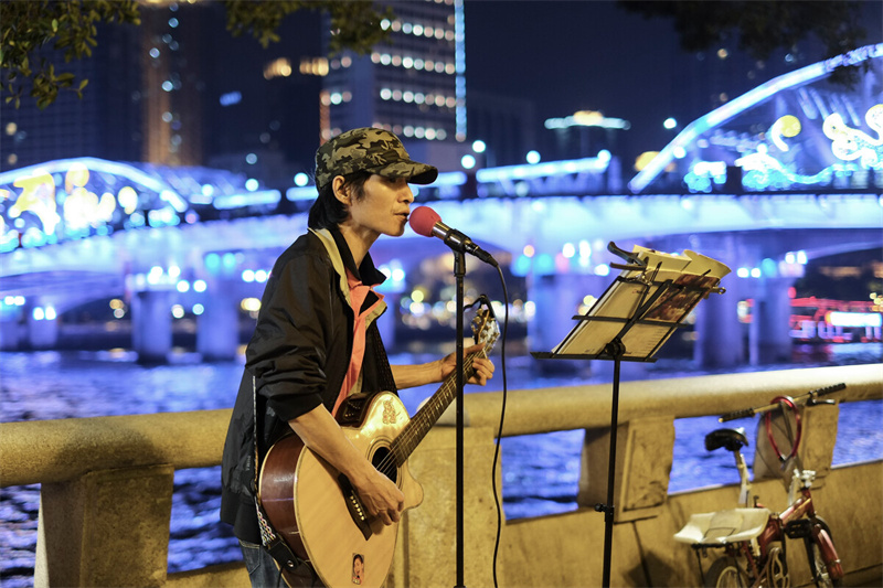 Xing Fei and his wife went bankrupt to do charity, both died young ...