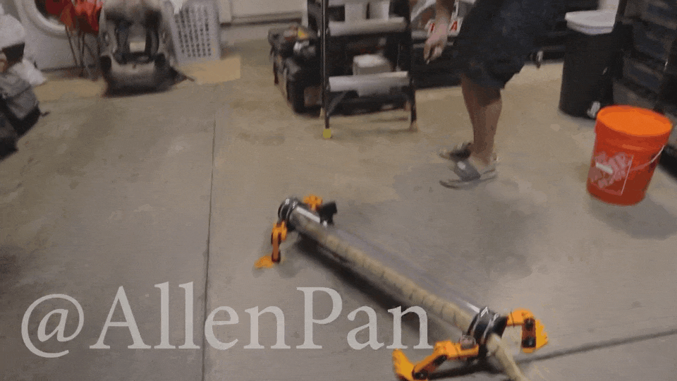 Really superfluous: make a set of exoskeletons for snakes, "realize ...