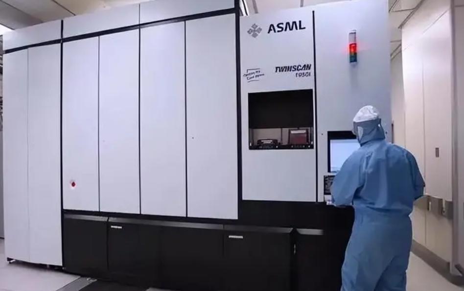 Foreign media: ASML Wenkening "showdown" - iNEWS