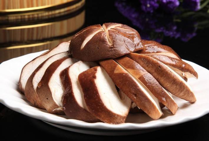 Why Shiitake Mushrooms Are Called "The Queen of Food" (Wuling Shanzhen ...