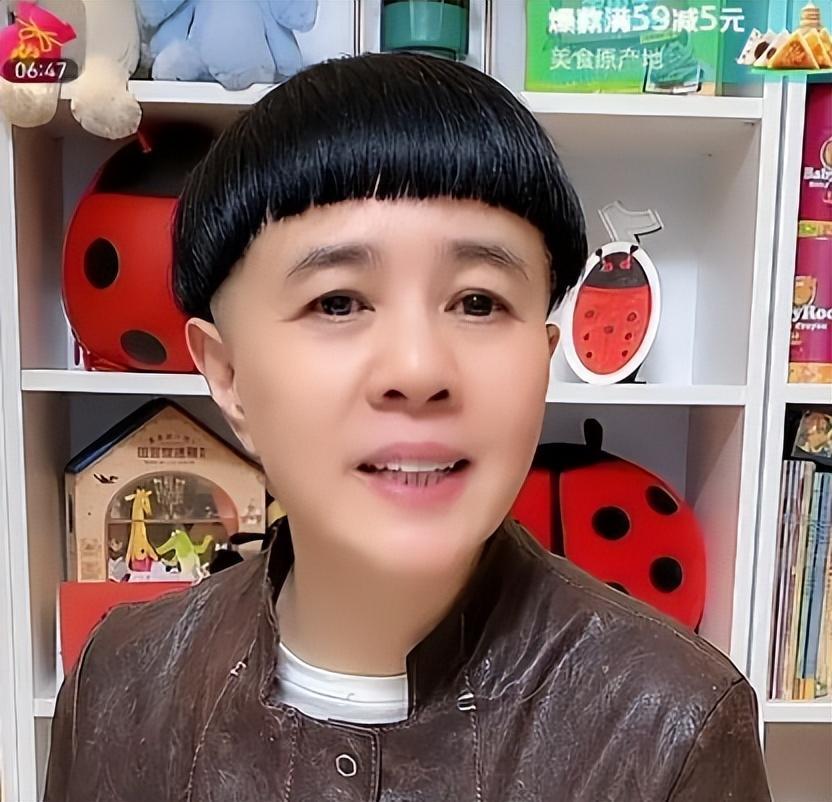 Cockchafer Liu Chunyan: The late festival on the road of art is not ...