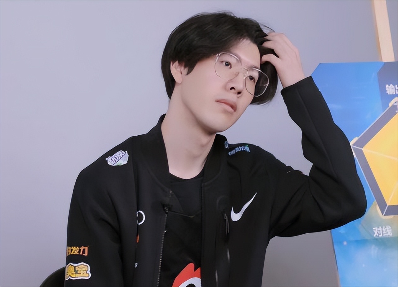 Theshy admits his mistakes to the fans, admits that he has a problem ...