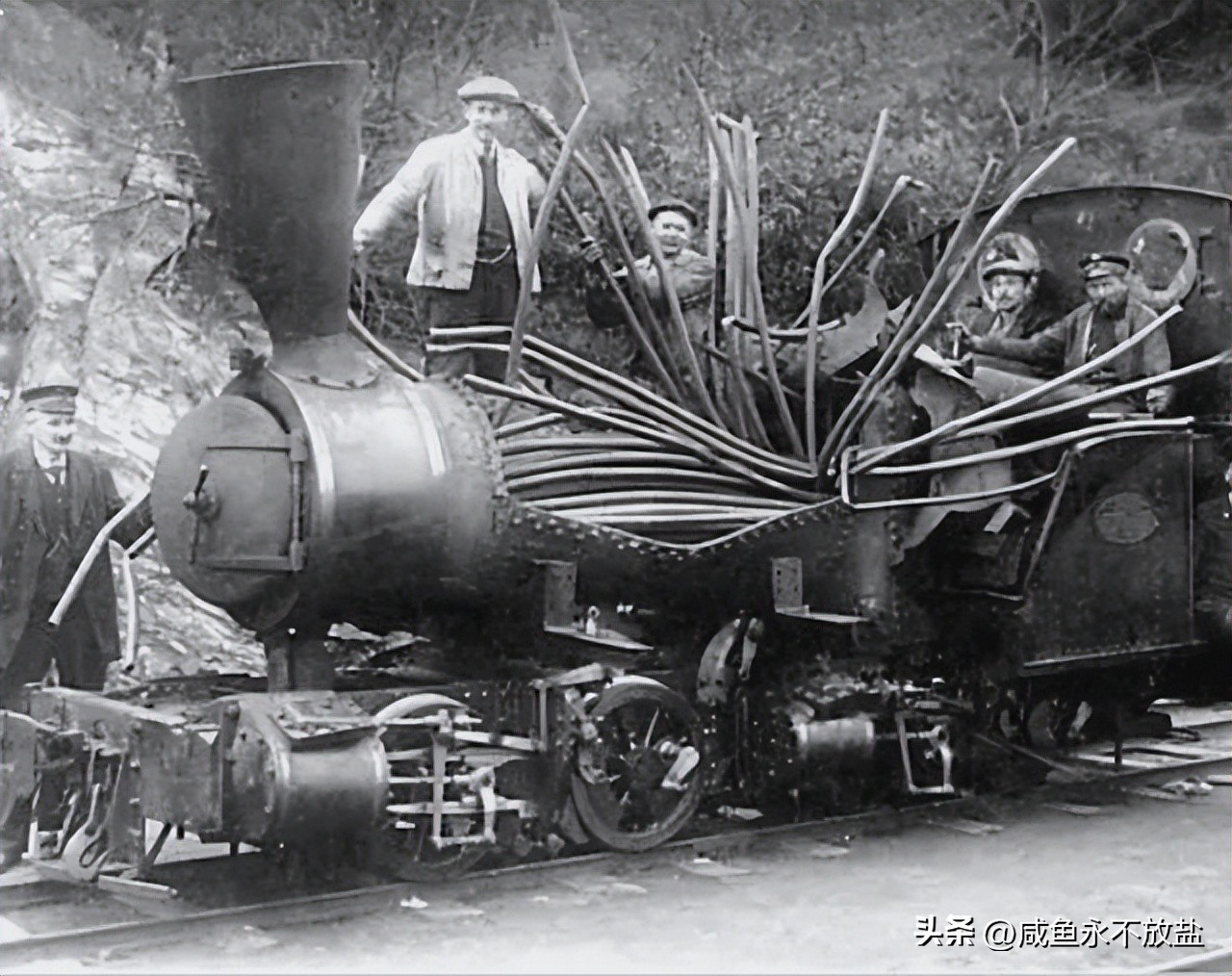 The Birth of the Traveler Locomotive: Trains Enter People's Lives, and ...