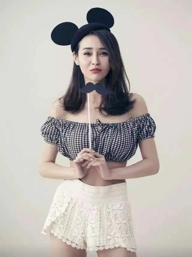 Yu Mingjia debuted for 13 years and had no scandals; instead of pursuing a smash hit, it is ...