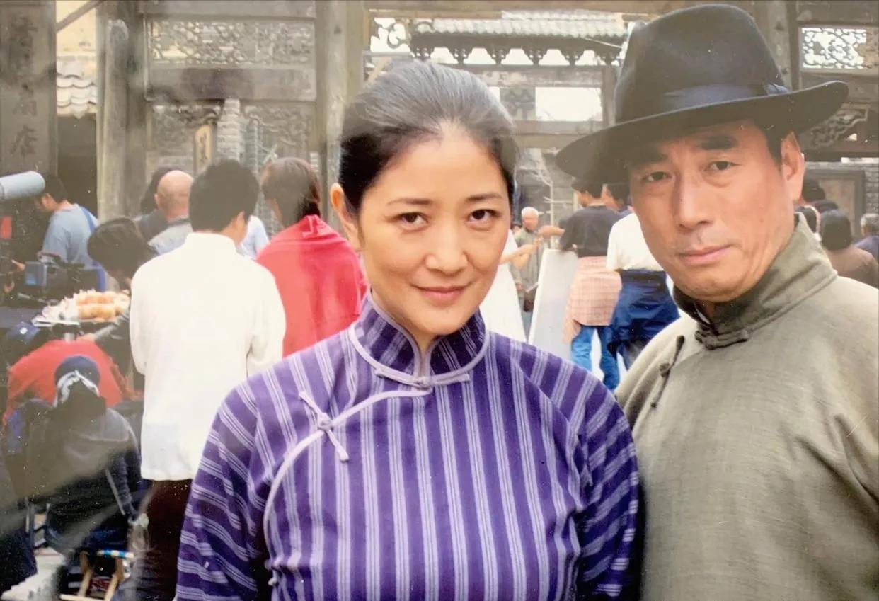 National first-class actor Wang Yajun and her doormat husband - iNEWS