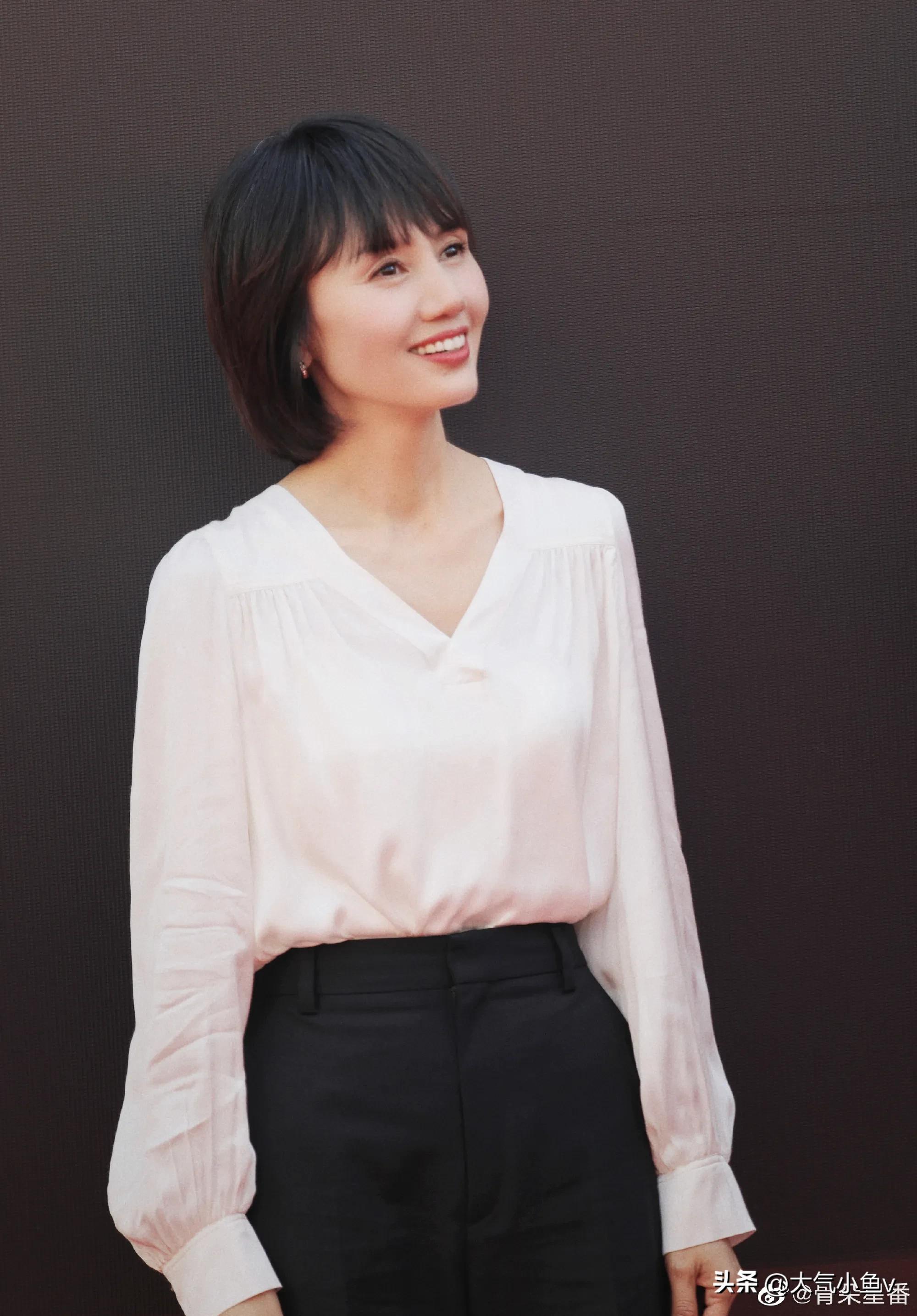 Zhen Ni has been a widow for 39 years, Zhong Chuhong loves only one ...