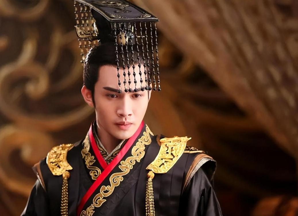 Why did Qin Shi Huang die unexpectedly at the age of 49?Just because he ...