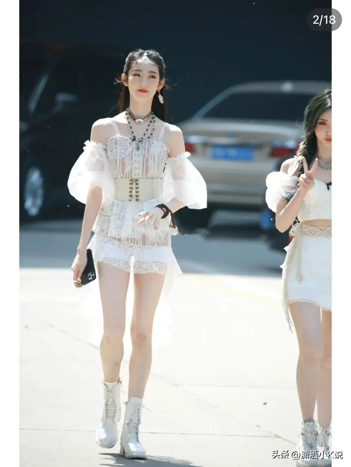 Zhang Yifan of the Long Legs Series in the Entertainment Circle - iMedia