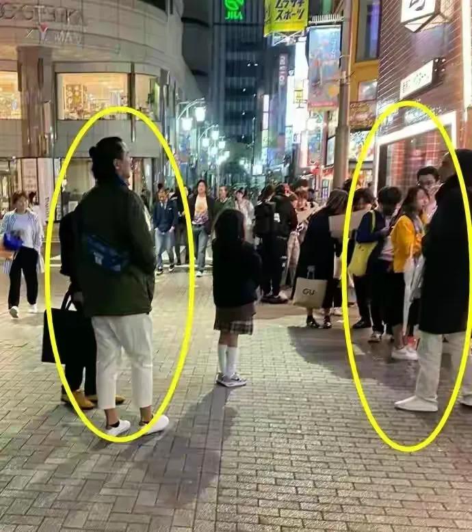 The 49-year-old Wu Yanzu has a fat body and a collapsed image. He looks ...