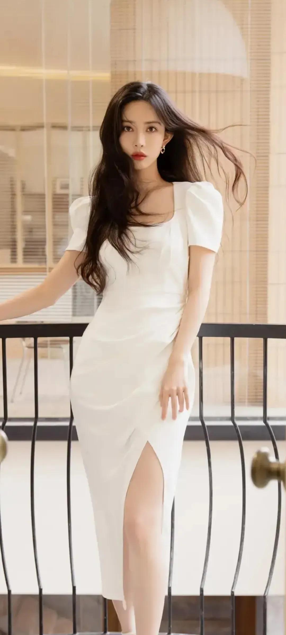 Celebrity Pictures - Issue 169 Mencius - iNEWS