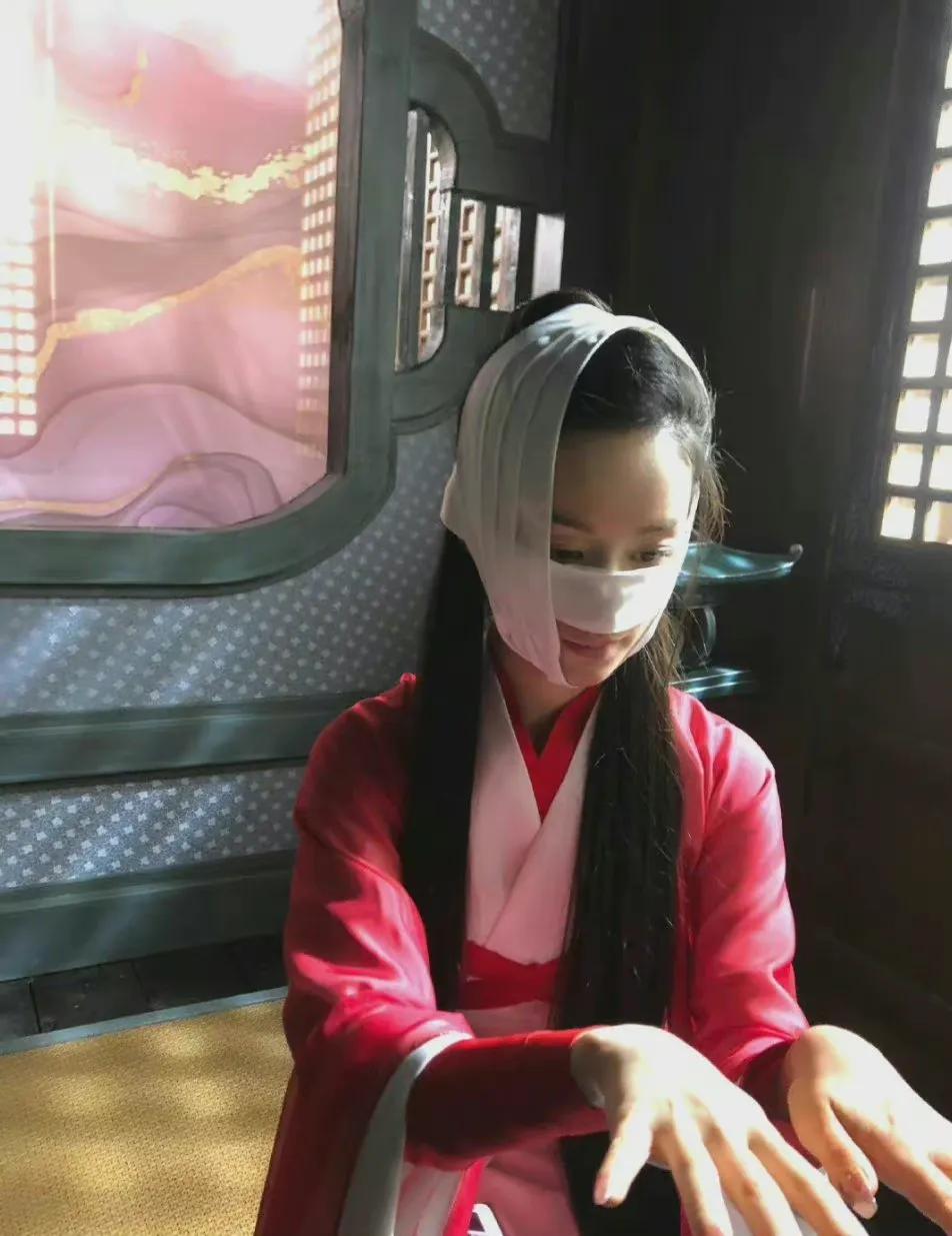 Guo Xiaoting reveals the special effect makeup of Xianji's ...