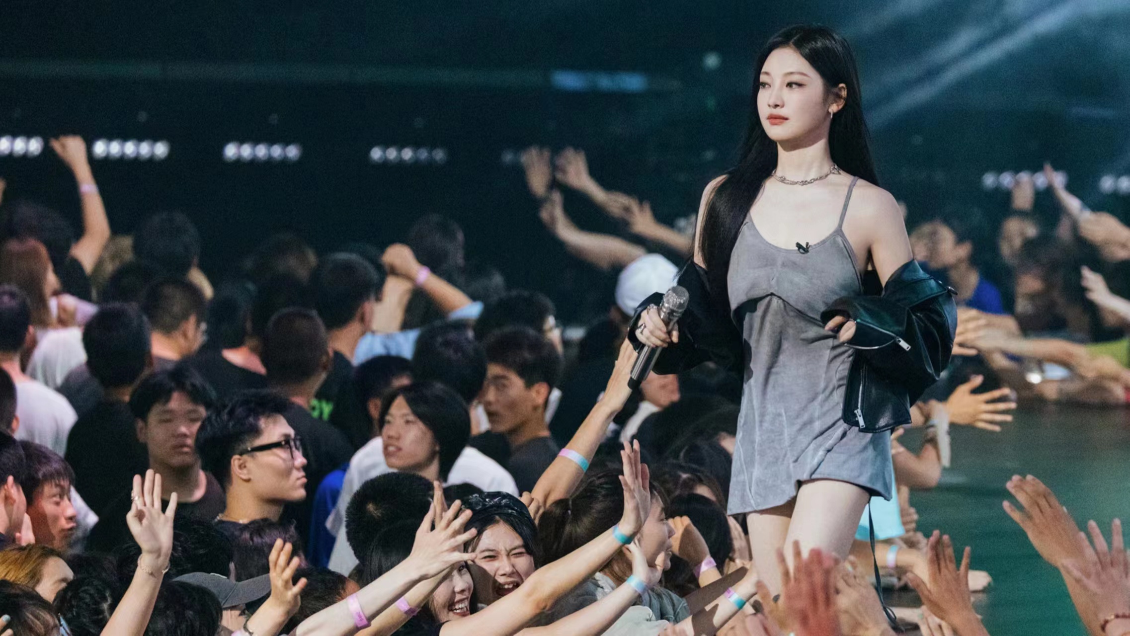 Zhou Shen, Huang Qishan, Ning Yizhuo shed tears on the stage, love ...