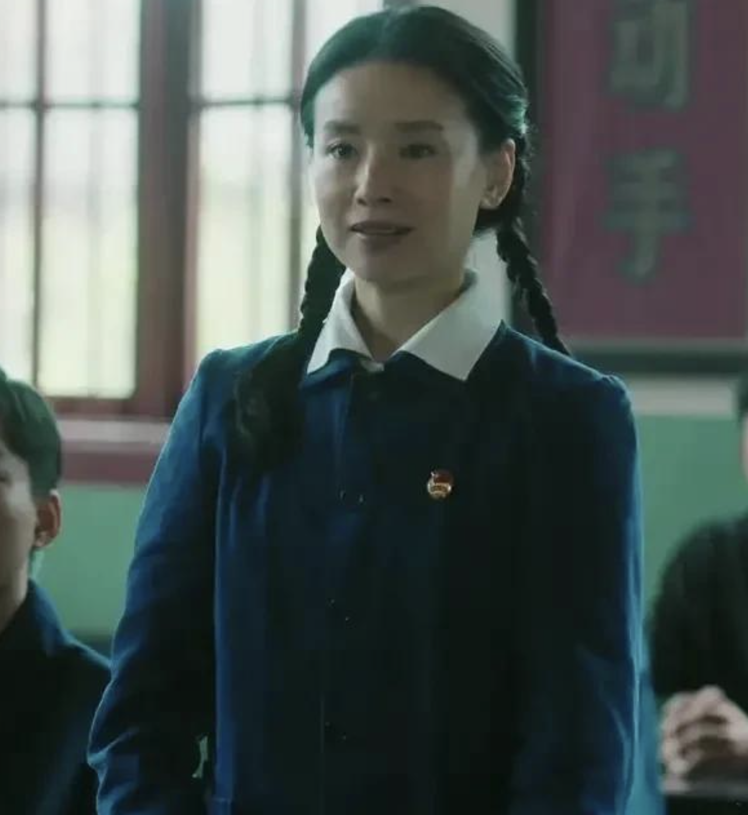 Pan Yueming and Dong Jie divorced for 8 years, she took her son to ...