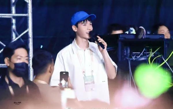 Gong Jun Jay Chou's concert was successful in chasing stars. Netizens ...