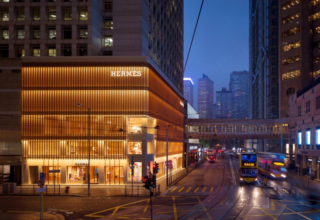 The Royana Shanghai flagship store designed by Jubin was complained ...