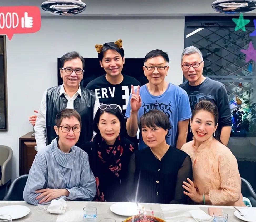 Sammo Hung's Korean ex-wife makes a rare appearance. She has a similar ...