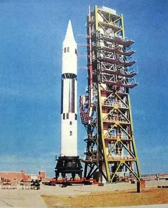 The range is 9,500 kilometers. 44 years ago, the DF-5 had to be tested ...