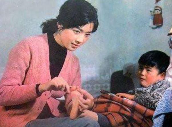 Fang Chao, the most popular child star in the 1980s, was rejected by ...