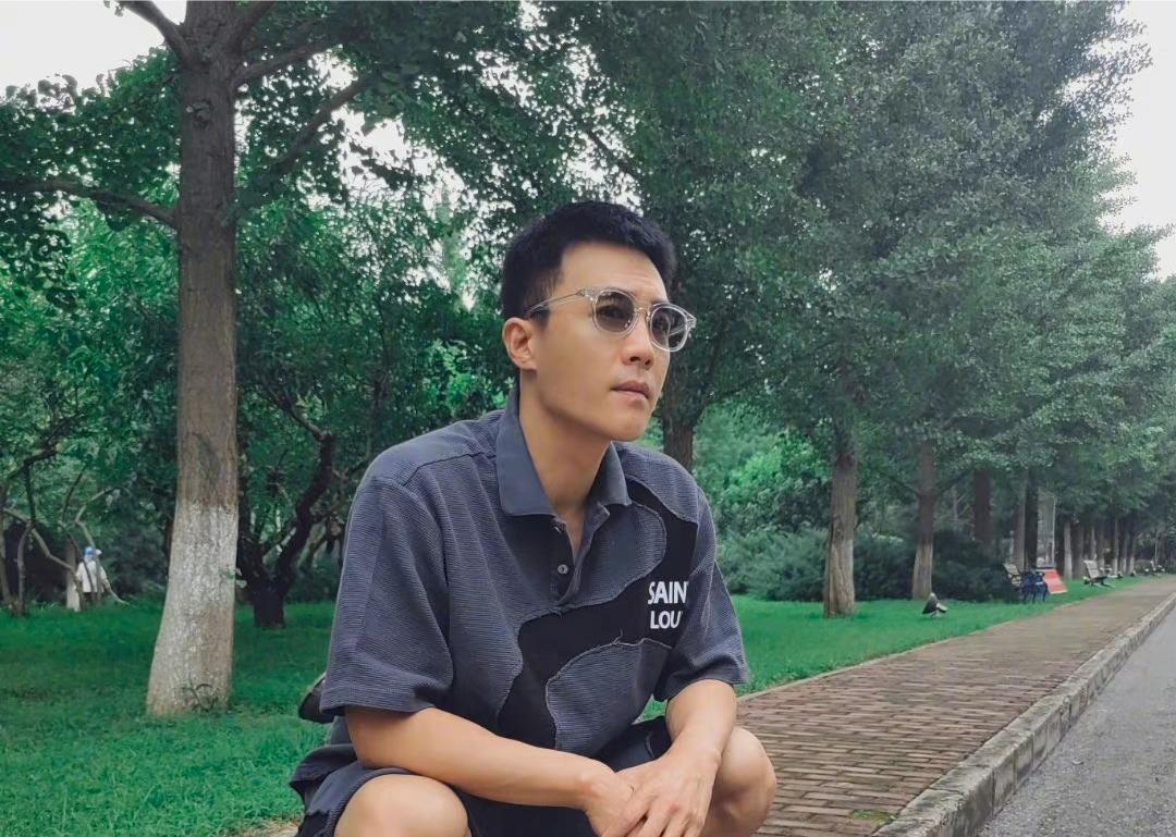 Is it true love or a show?Du Chun posted a show of affection, and ...