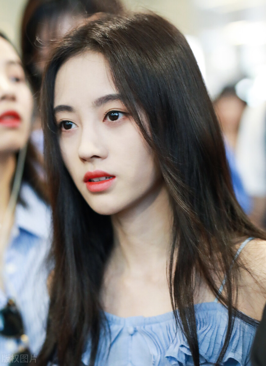 Ju Jingyi's atmosphere is really YYDS - iNEWS