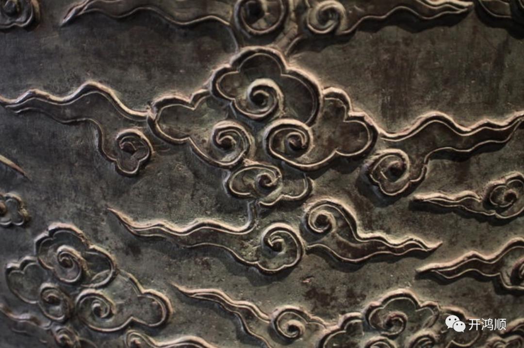 Chinese giants—the implication of characters in the decorations in ...