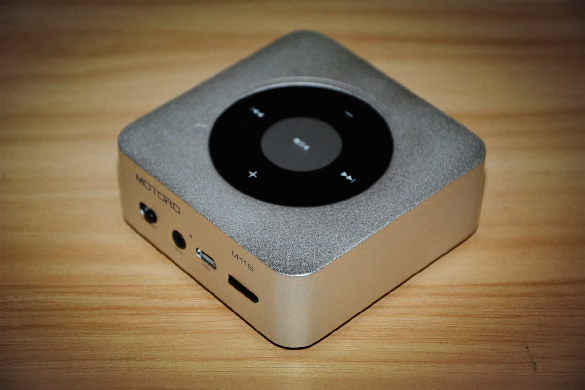 desk calendar bluetooth speaker - iMedia