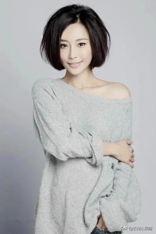 Share pictures - temperament goddess Zhang Xiwen - iNEWS