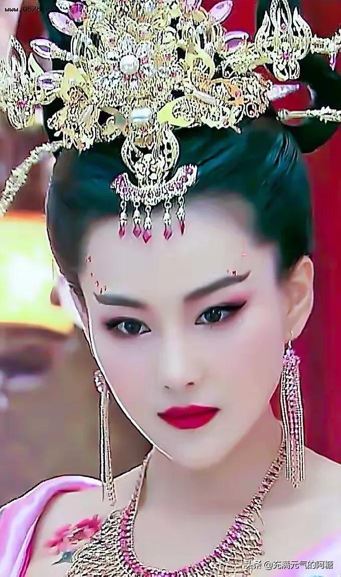 In those years, the Su Daji we chased - iNEWS