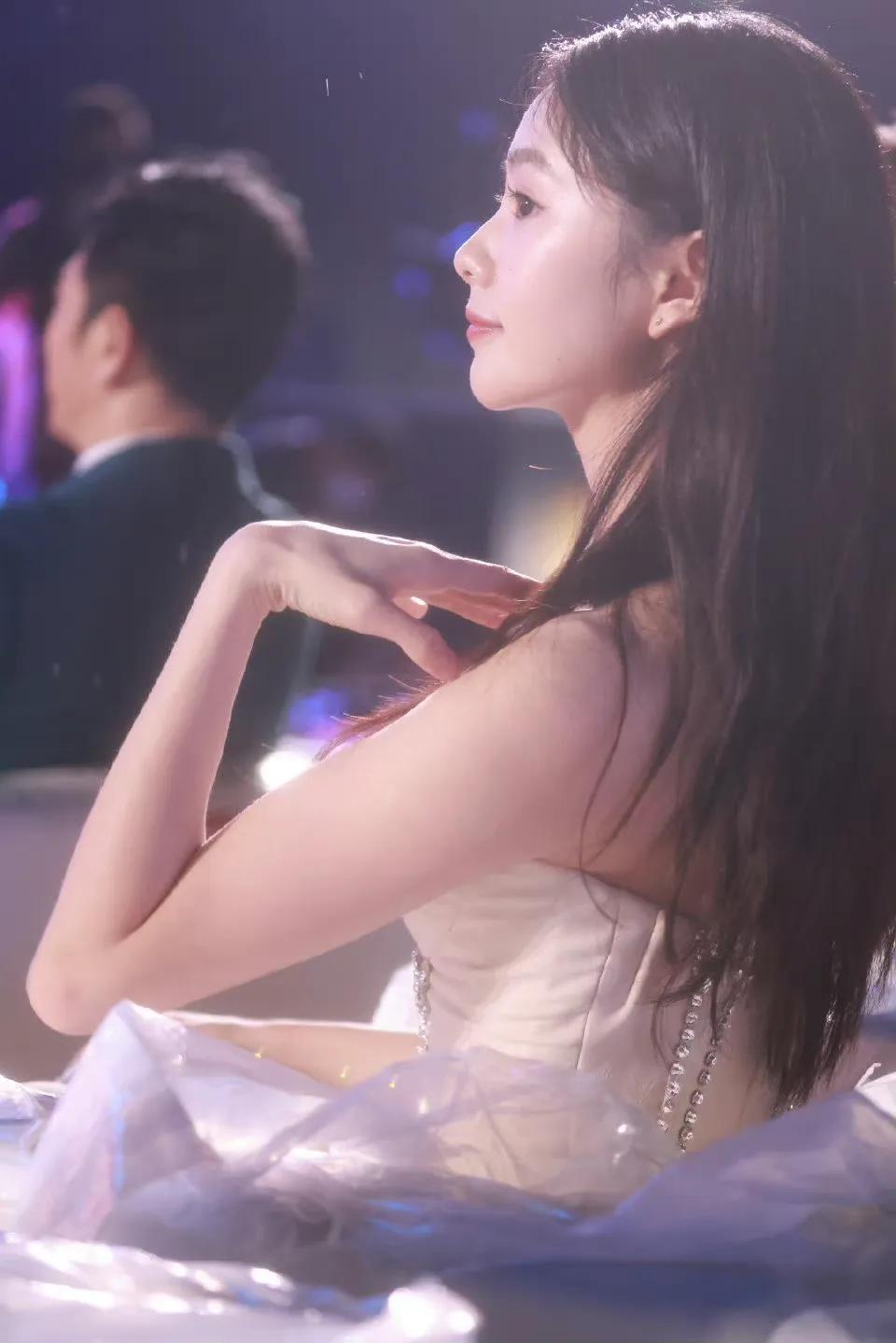 Liu Hao survived many domestic entertainment actresses in seconds. - iMedia