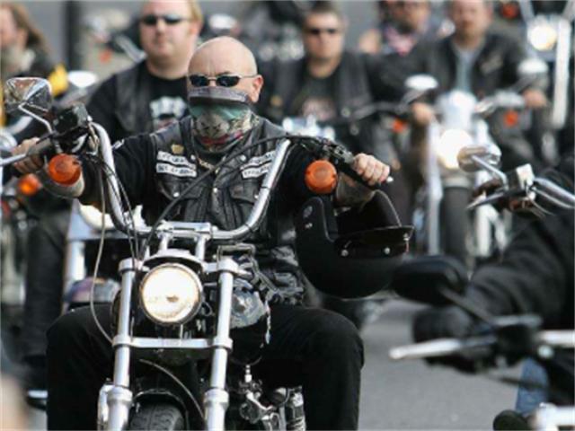 In the 20th century, Vietnamese gangsters bullied Chinese overseas ...