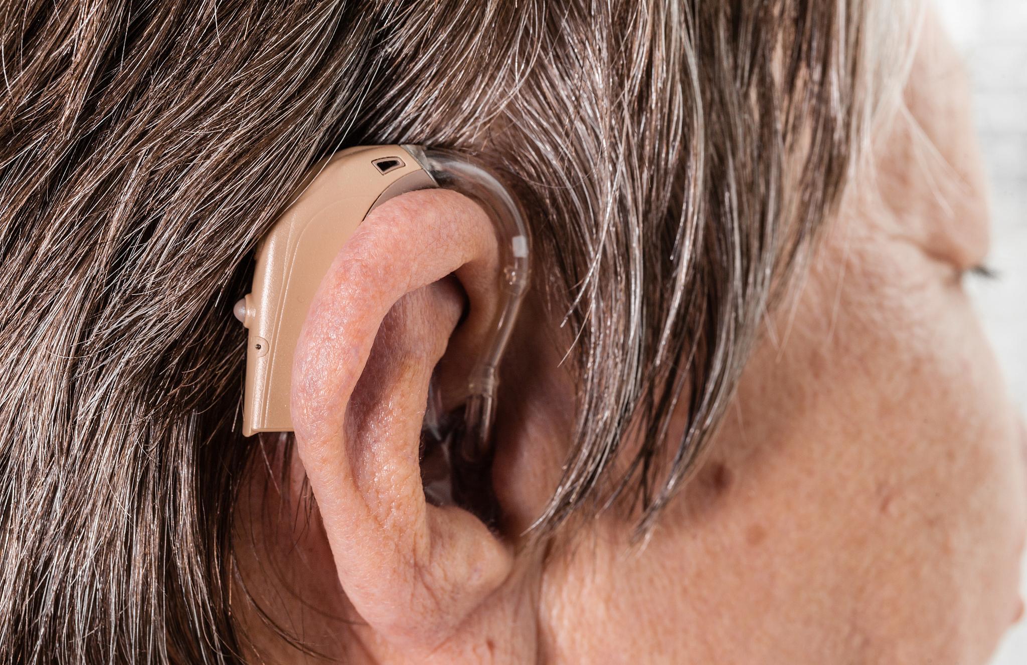 Autumn and winter hearing aid maintenance tips - iMedia