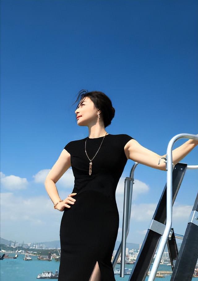 Guo Jingjing was surprised to be featured in Youjia Pictorial. She is ...