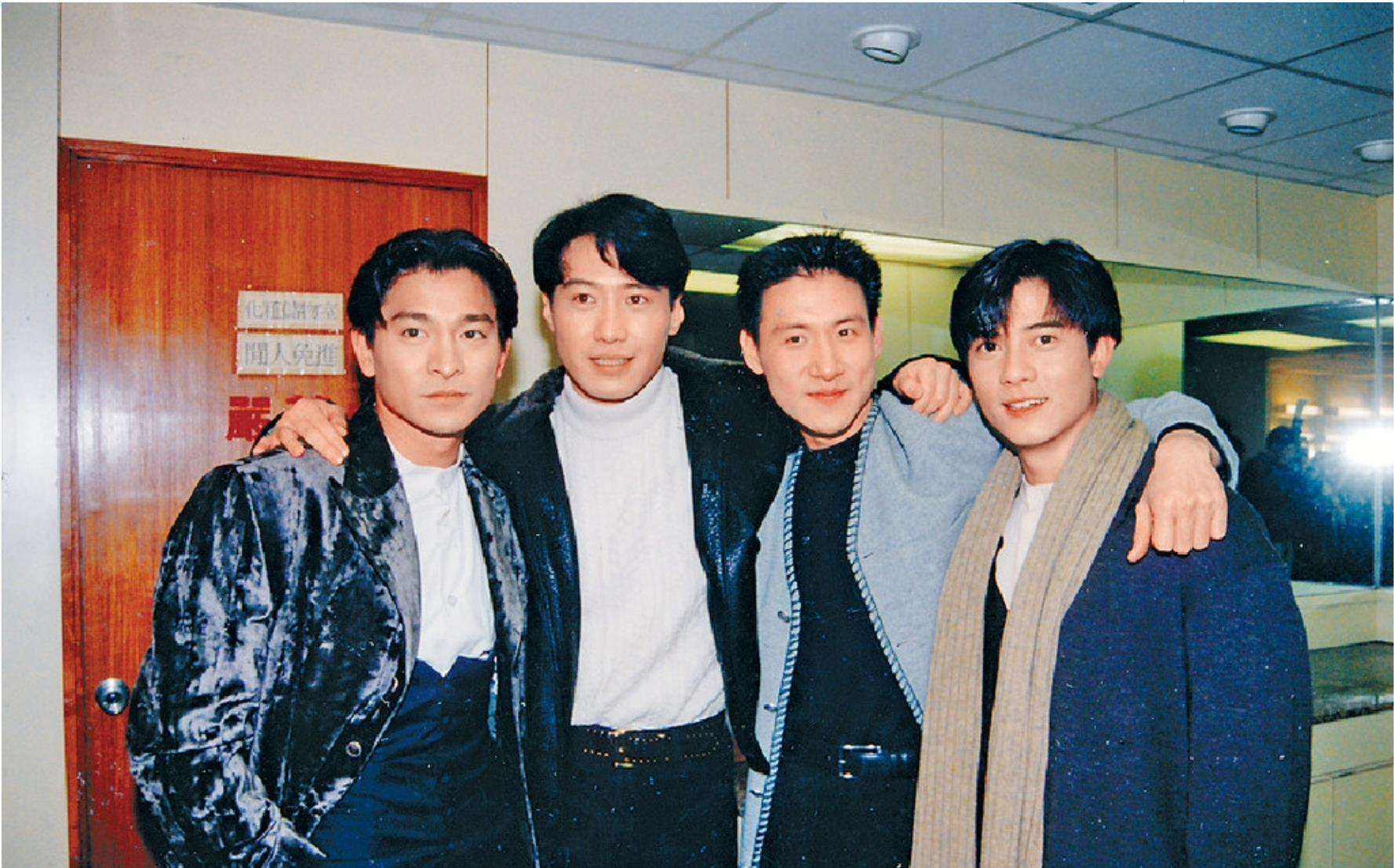 Wang Jie commented on Jacky Cheung: Zhang is not a song god, if he is, then what are Yang Kun ...