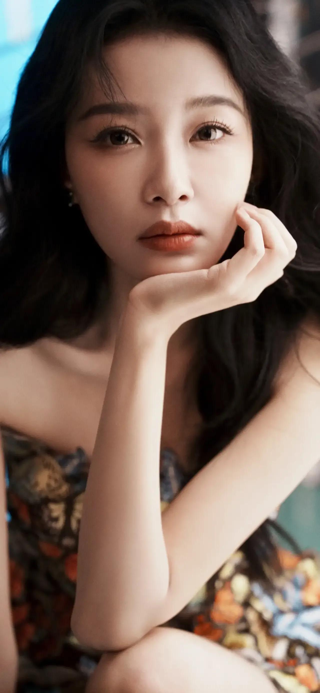 Sun Yi - iNEWS