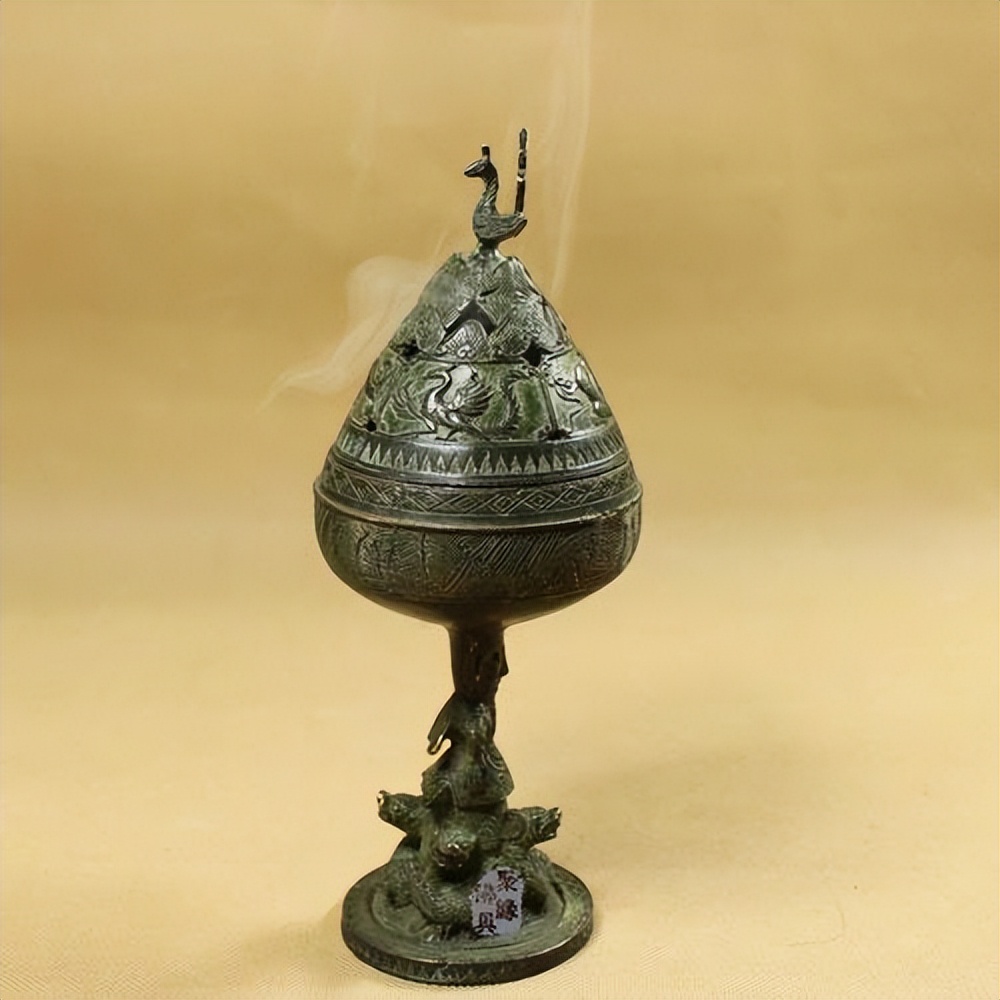 Yangbo Cultural Relics 34: [Western Han Dynasty] Boshan-shaped Copper ...