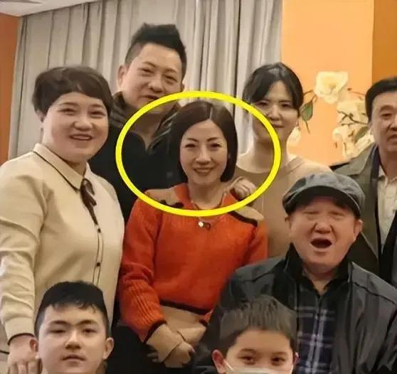 Sa Beining's family portrait was exposed, the 43-year-old unmarried ...