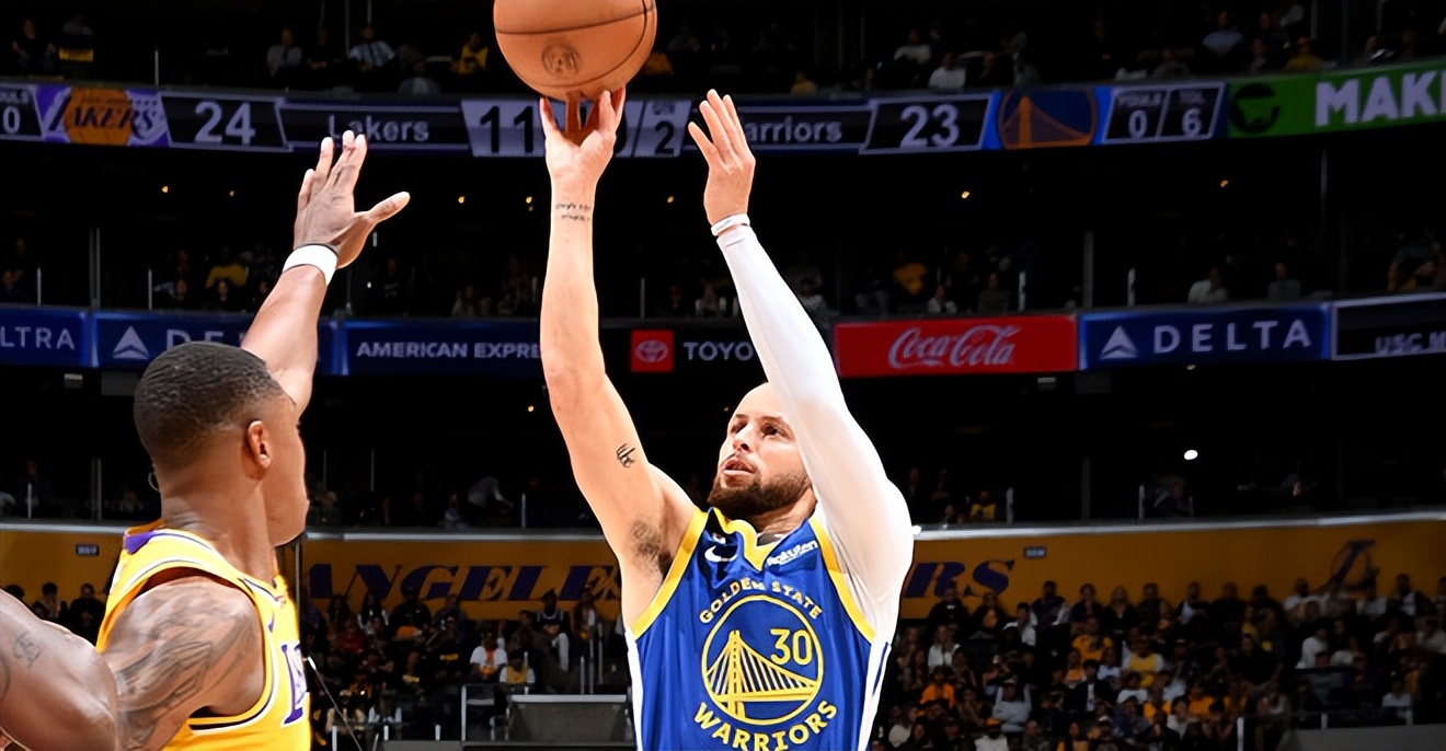 At the age of 35, he scored 30+ triple-doubles! Curry's total score in ...