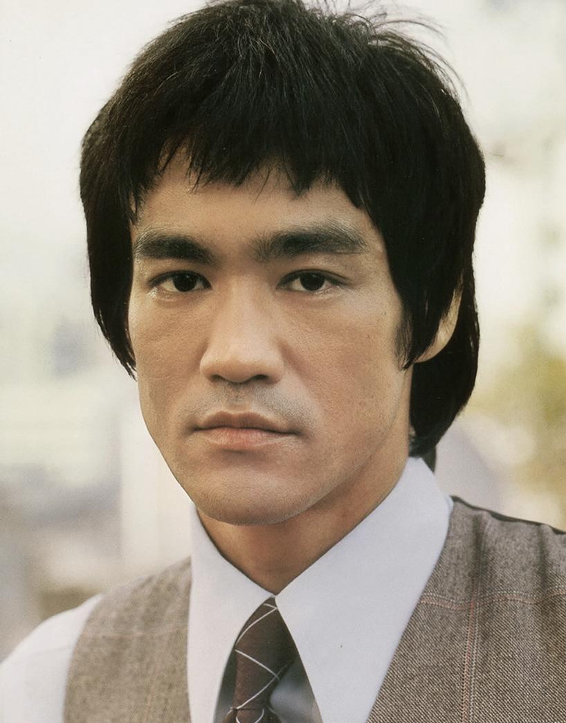 If they were still alive!Photographer AI "revives" celebrities, Bruce ...