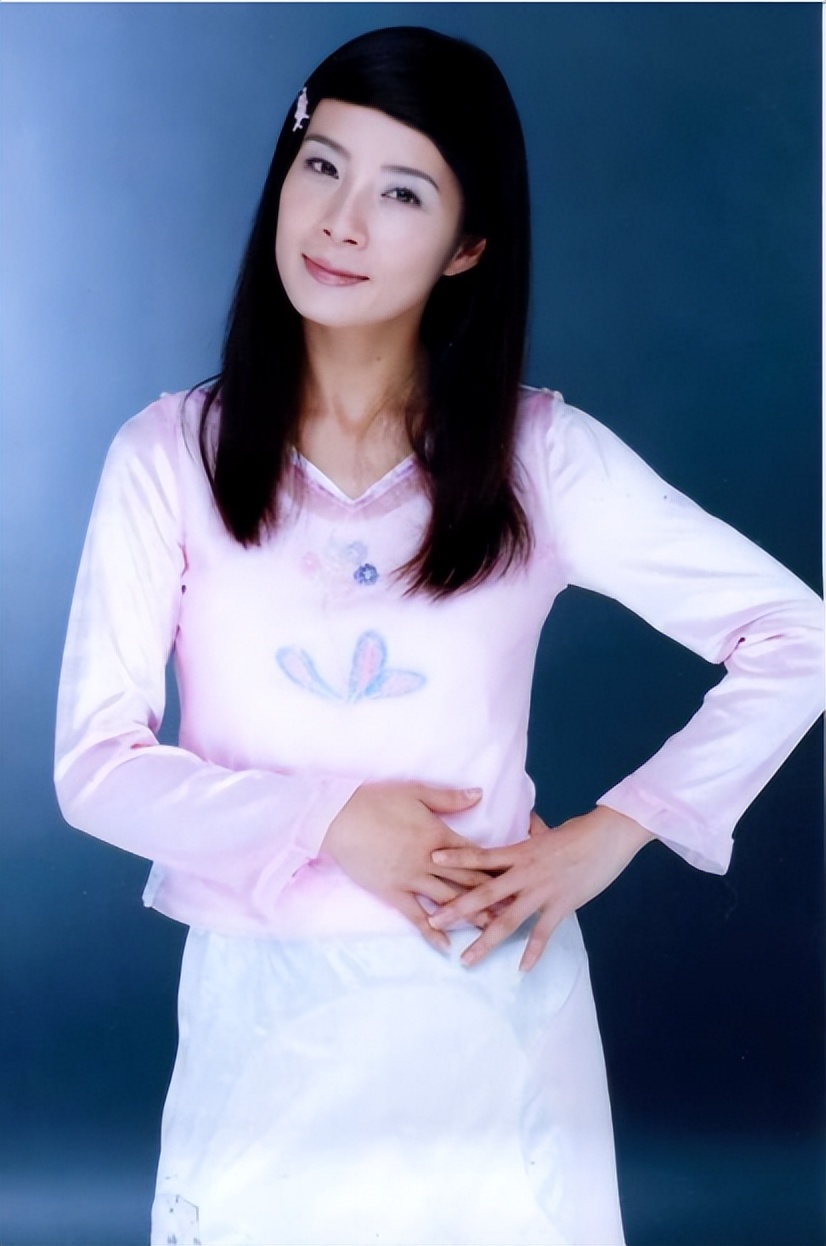 Miss Joan: Yue Ling! After 17 years of filming, how is she now at the age of 54? - iNEWS