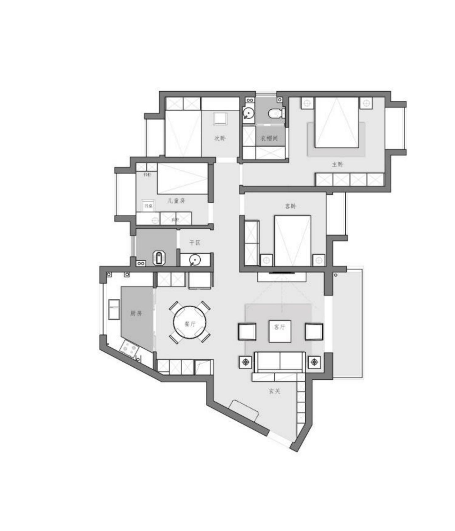 The family enjoys a 140-square-meter high-end house, a comfortable ...