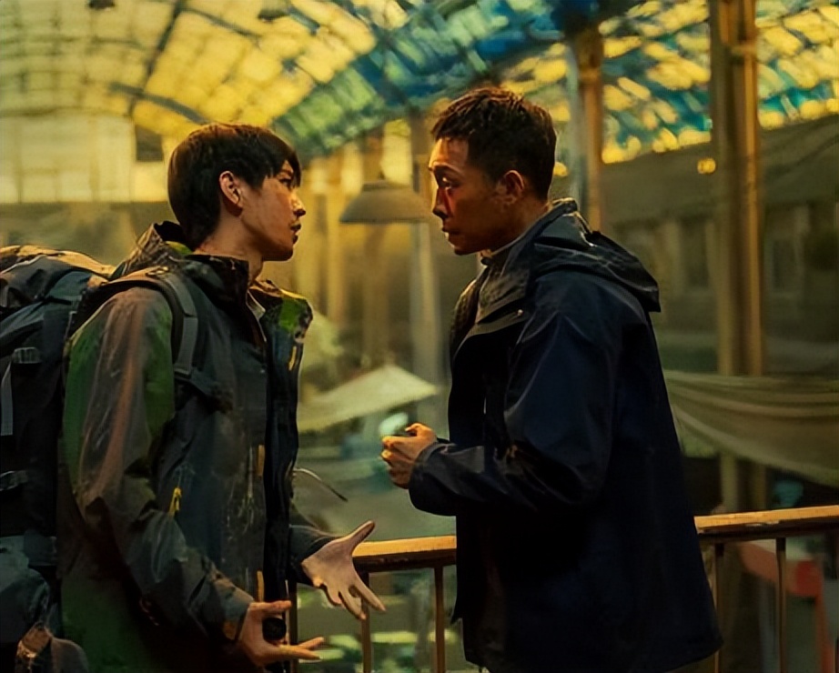 2 episodes started, and the ratings easily broke 1. Qin Lan chose the ...