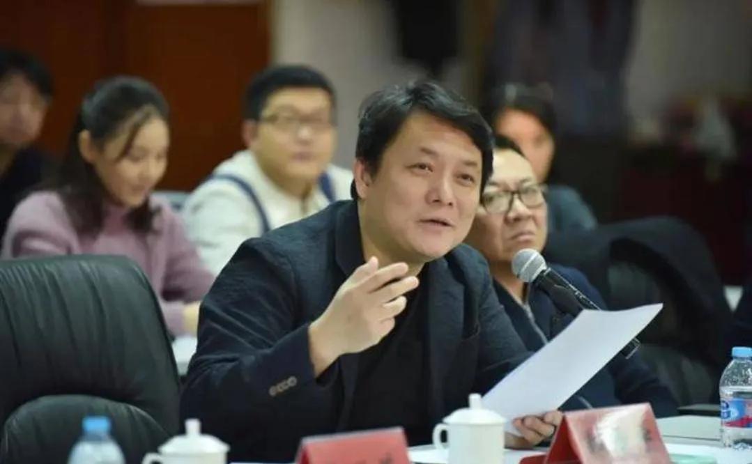 She and her boyfriend Bei Piao live in the basement of 6 flats. After ...