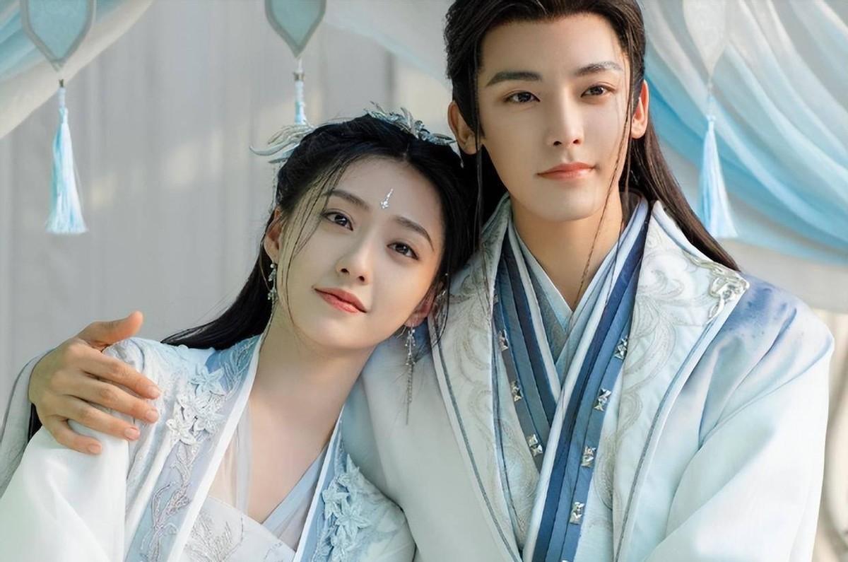 I watched 6 episodes in one go. The more I watched, the more addicted I ...