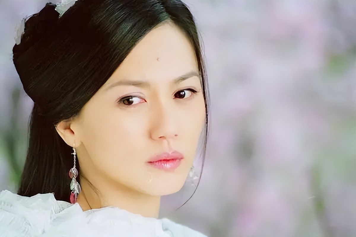 51-year-old Guo Feili came back to filming, married a rich man and was ...